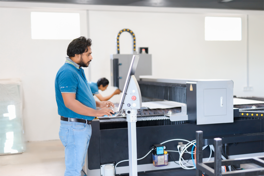 Fiber Laser Machine Industrial Training - Laser, CNC,Heat Press ...